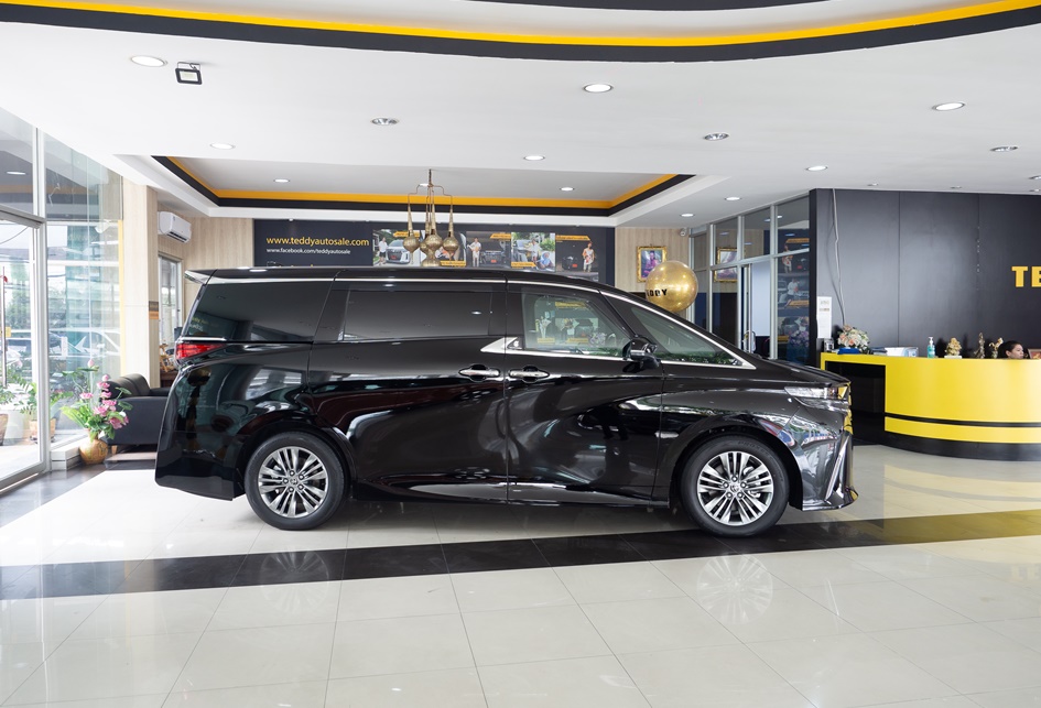 Alphard Z